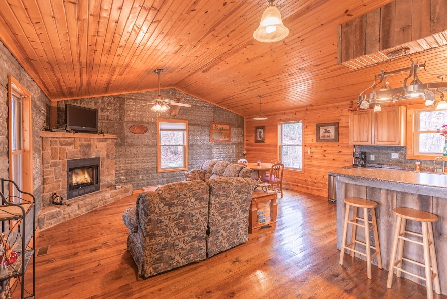 Murphy's – Premium Vacation Accommodations on the Meramec River